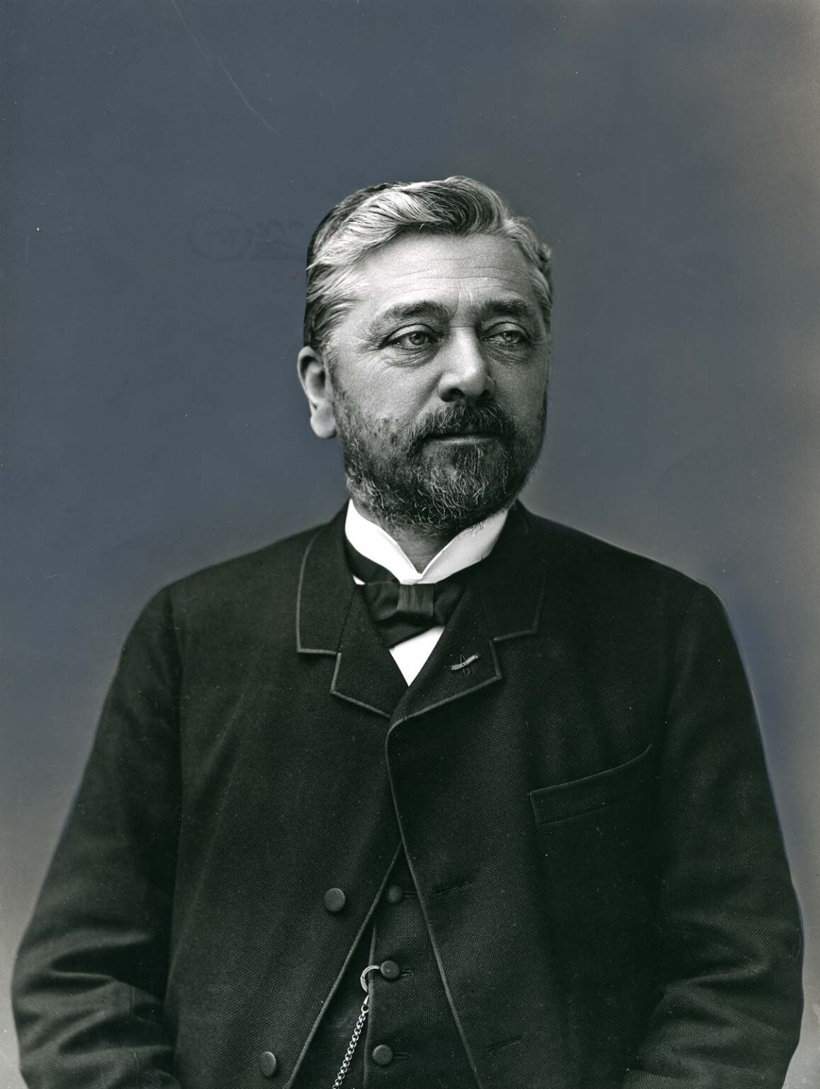 15 Famous French People Who Shaped World Culture